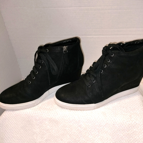 Caslon | Shoes | Caslon Axel Wedge Womens Sneakers Sz M | Poshmark